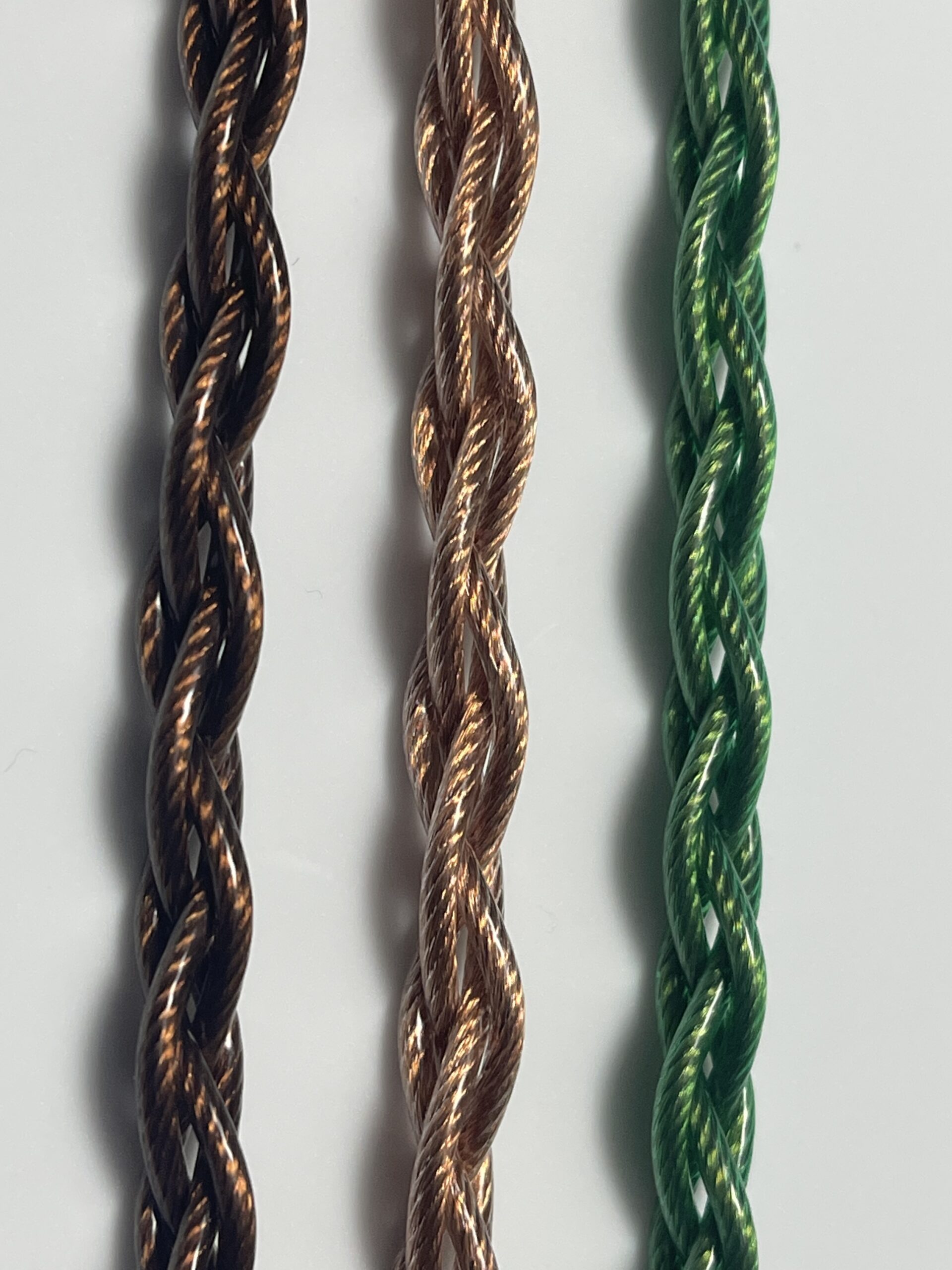 Black Widow 22 V3 OCC Copper Litz Headphone Cable – Toxic Cables